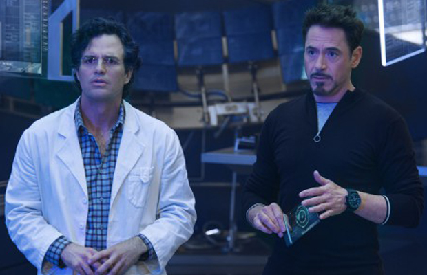 Samsung dévoile le smartphone de Tony Stark au CES de Las Vegas ! | Spotern