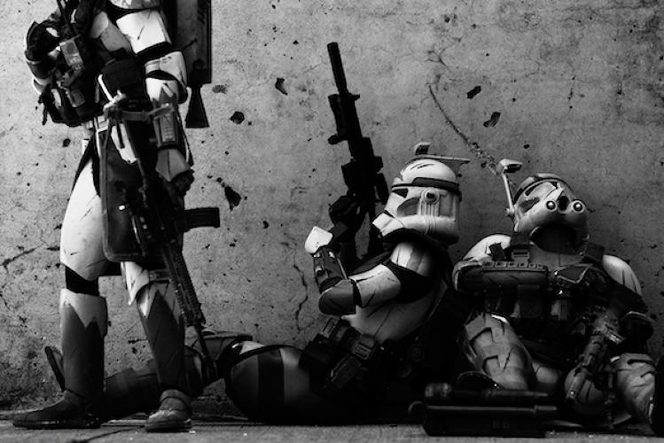 Ce marine utilise des Stormtroopers pour raconter son expérience du ...